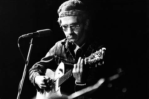 Jj Cale On Eric Clapton And After Midnight Guitarplayer