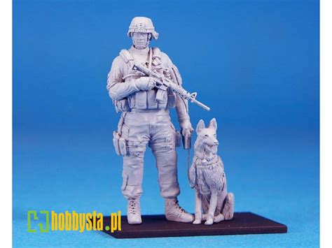 Us K9 With The Handler