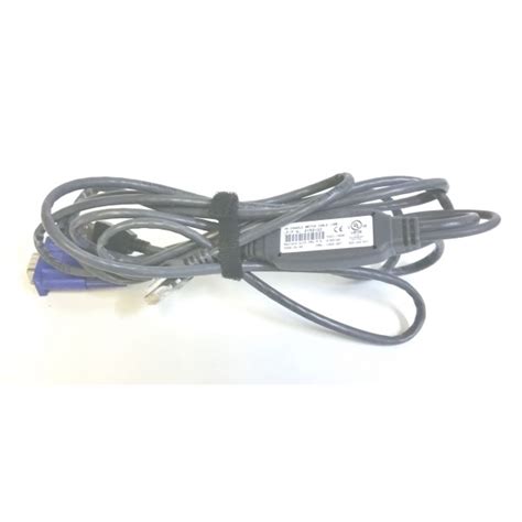 R KVM SWITCH IBM