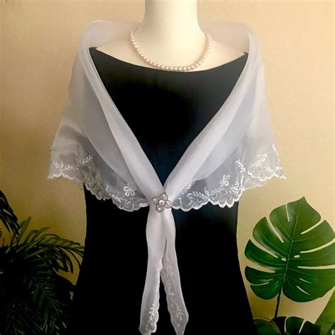 White Embroidered Filipiniana Alampay Or Panuelo Maria Clara Style With