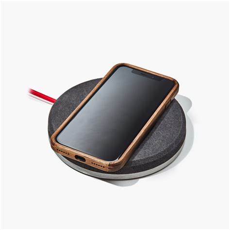 Wireless Charging Pad Safetica Vi T Nam