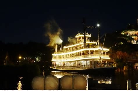 蒸気船マークトウェイン号 東京ディズニーランド 都内散歩 散歩と写真