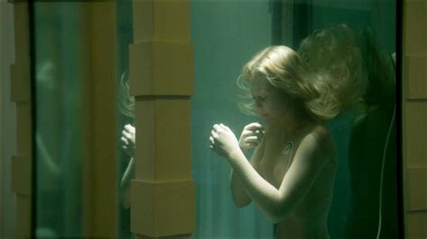 Naked Alexandra Gordon In Hemlock Grove