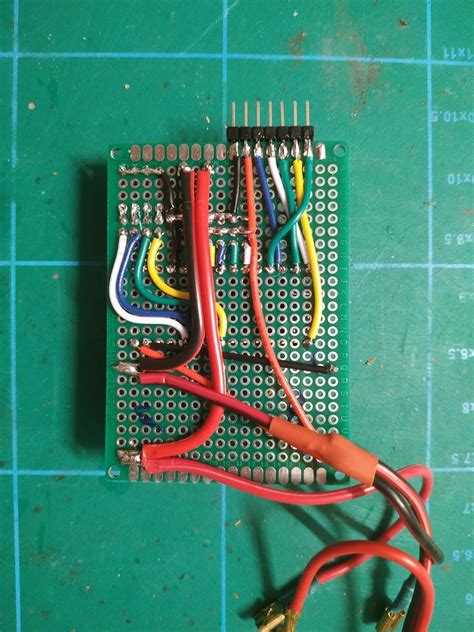 搞怪黑科技：支持运动跟踪的迷人双眼 Arduino 实验室