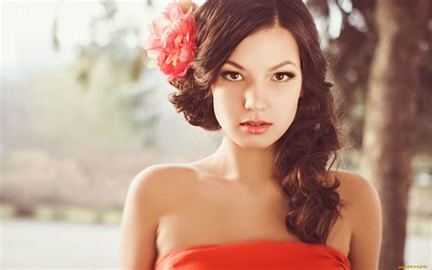 배경 화면 야외 여성 초상화 긴 머리 갈색 머리의 빨간 사진술 드레스 유행 피부 수퍼 모델 로맨스 소녀 아름다움 여자 레이디 신부 헤어