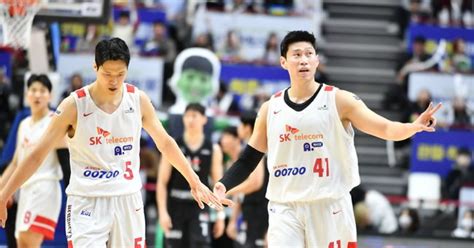 김선형 워니 오세근 더블더블 Sk 허훈 문성근 복귀 Kt 6연승 저지