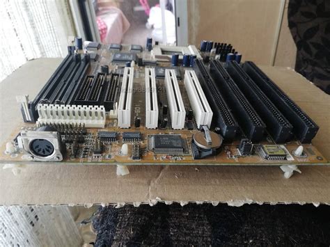 Дънна платка Intel Fic Vt 501 Socket 7 Дънна платка Компютърни компоненти резервни част