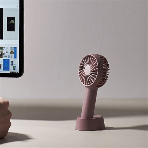 여름에 필수 회사 단체선물 추천 Best 10 썸띵 매거진 L 좋은 브랜드 경험을 위한 키트and굿즈 제작 노하우