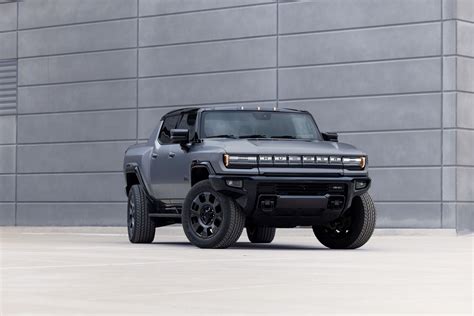 Top Line 2026 Gmc Hummer Pickup To Hit 60 Mph In 28 Seconds Empty Tank