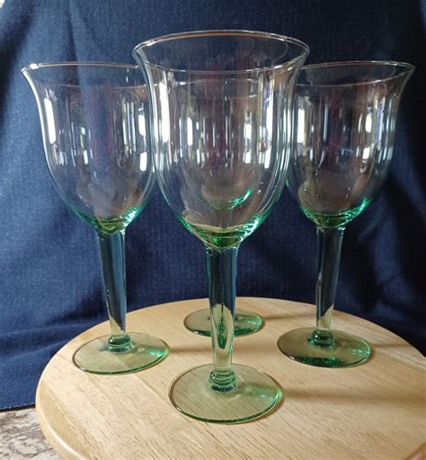 Hand Blown Tall Thick Stem Wine Glasses Set Of 4green Hurricane Glass Crystal Wine Glasses