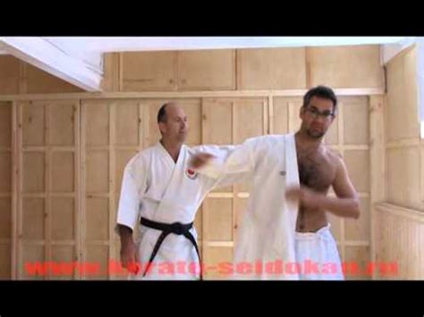 Как правильно одевать костюм (каратэ ги) для занятий Каратэ - YouTube