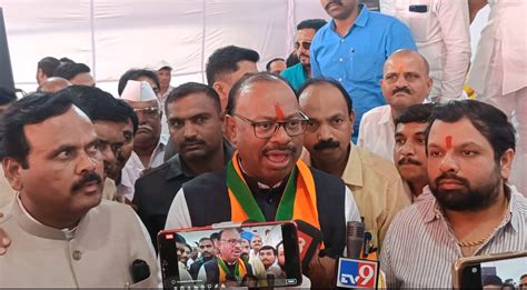 दौंडच्या भाजपच्या कृषी प्रदर्शनाला आमदार राहुल कुल यांचीच पाठ भाजपचे