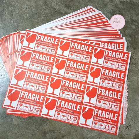 [1pcs] Add On Fragile Sticker Fragile Label Warning Label Mudah Pecah Pelekat Stick At Parcel