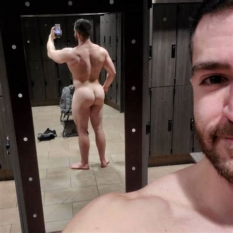 Flaunting In The Locker Room Page 357 Lpsg