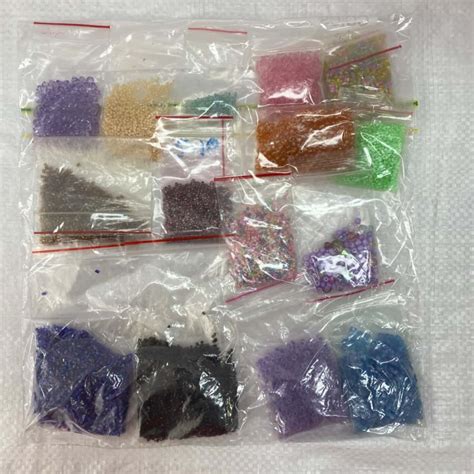 Assorted Crafting Beads No6s