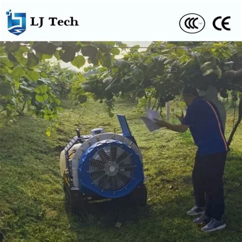 Remote Control Unmanned Mower Orchard Sprayer Agricultural Robot Transporting Machine Vineyard