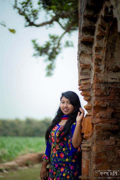 কল্প ছবি কল্প ছবি Added A New Photo