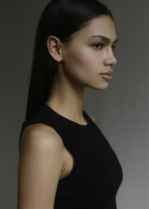 Beth Gomez Metro Models