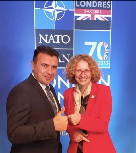 Zoran Zaev Го честитам големиот муслимански верски празник Рамазан Бајрам на членовите на