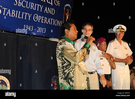 Tan Sri Dato Seri Abdul Khalid Ibrahim Chief Minister Of Selangor Speaks During A Ceremonial