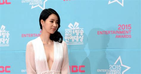 [ss포토] Mbc 연예대상 임지연 가슴골 노출한 파격 드레스