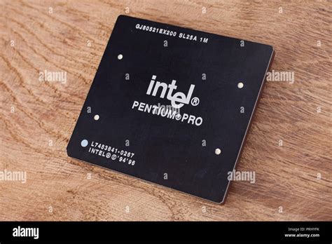 Old Intel Cpu Hi Res Stock Photography And Images Alamy