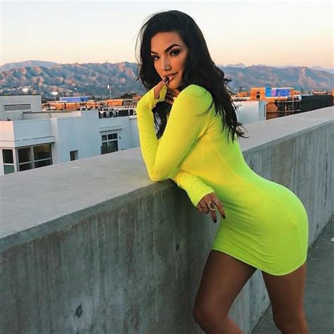 Anyone Know Who This Is R Models