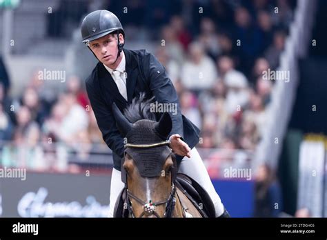 London Uk 18th Dec 2023 Joseph Trunkfield Of Great Britain With Over The Top Van Den