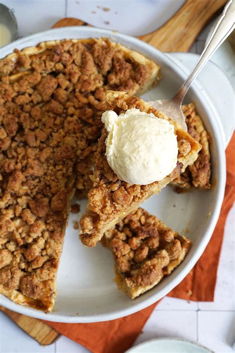 Dutch Apple Pie With Crumb Topping Bake To The Roots