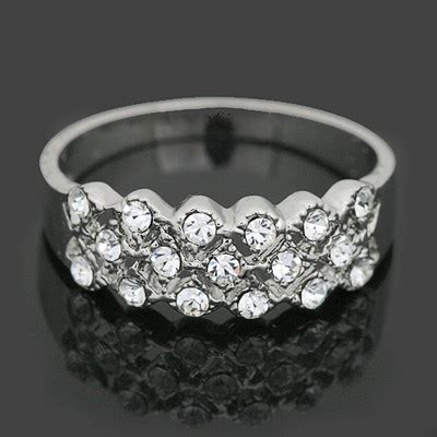 White Gold Plated Women Clear Crystal Wedding Party Ring Sr46 Ebay