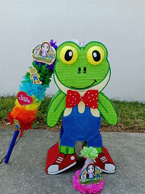 Piñata Rene Lara Campos Piñata De Lara Campos Y Rene Piñatas De