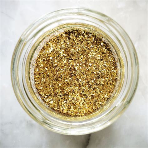 People Are Putting Glitter Capsules In Their Vaginas And This Doctor Is Concerned Allure