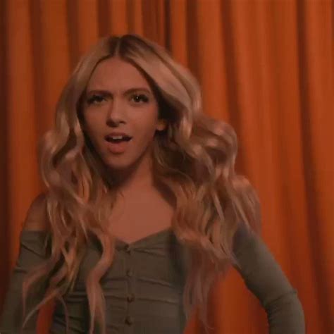 Coco Quinn On Twitter Out Now Rlow0nxkem Gomez Cover “feel Me” By Coco Quinn Ft