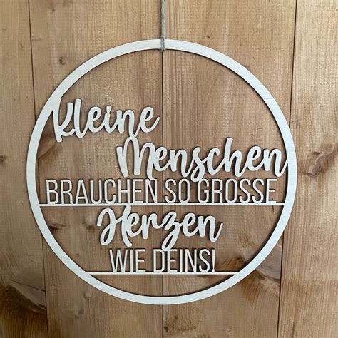 T Rkranz Kleine Menschen Gro E Herzen Cm Holzdeko Werkstatt