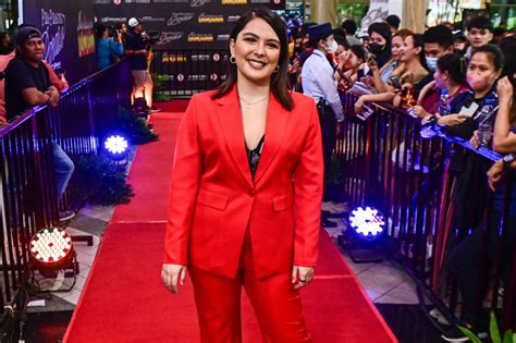Nag Aapoy Na Damdamin Cast Heat Up Red Carpet Premiere Abs Cbn News