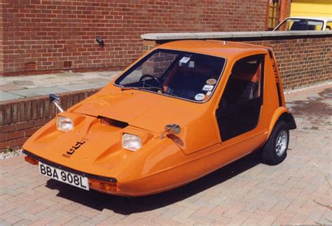20 Amazing Photos Of The Bond Bug ~ Vintage Everyday