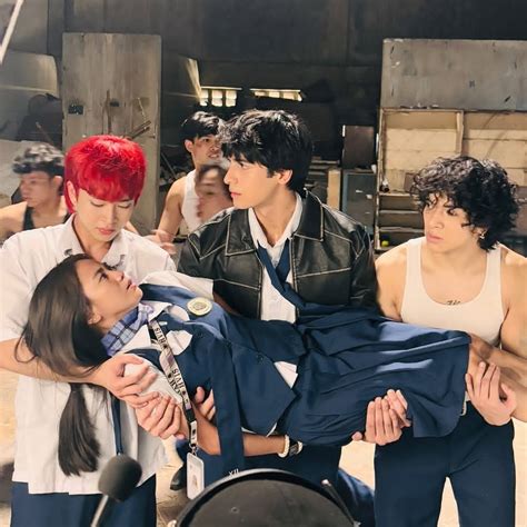 من خودم طرفدار شیب یوری و جی جی ام عکس ویسگون