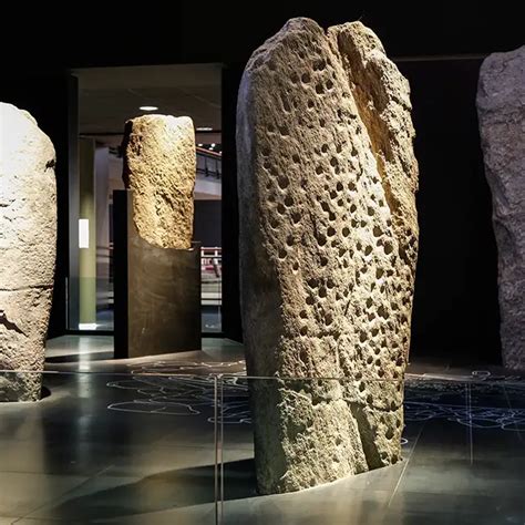 Stele Antropomorfe Iii Millennio Ac Valle Daosta Heritage