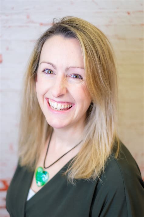 Zoe Page S Instagram Twitter Facebook On Idcrawl