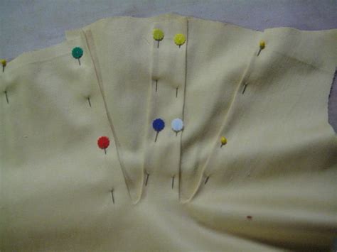 Setting A Gusset Sempstress