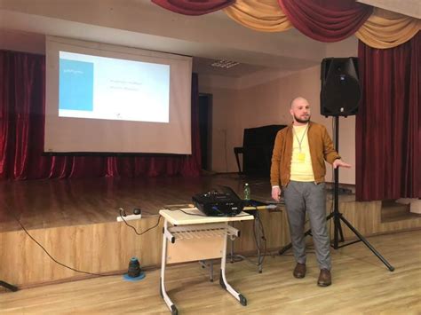 სსიპ ექვთიმე თაყაიშვილის სახელობის ქალაქ რუსთავის 16 საჯარო სკოლა Home Facebook