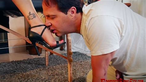 Erotique Shoe Asian Feet Wmv Erotiquefetish Erotiqueshoesex