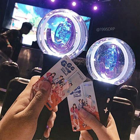 로제anne adlı kullanıcının lightstick panosundaki Pin