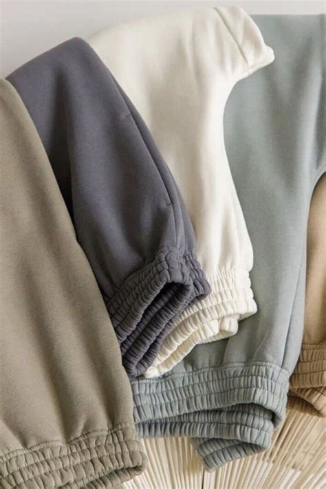 Лайфхаки по хранению одежды Clothing Photography Casual Outfits Fashion Outfits