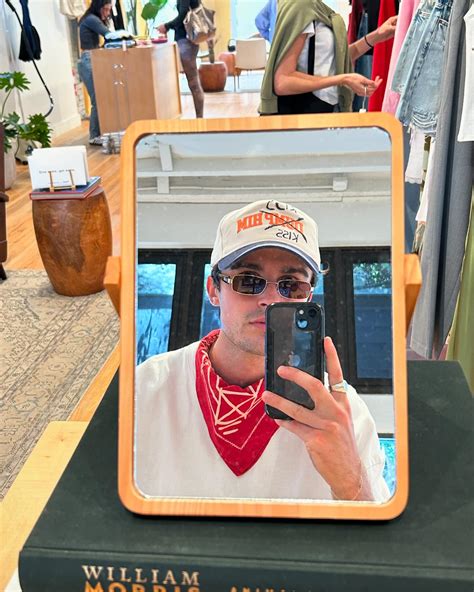 Mitchell Bourke Updates 🤙 Instagram