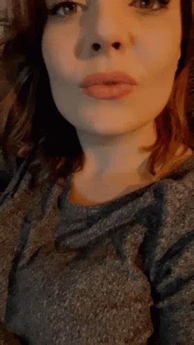 Kiss Kissing Gif Kiss Kissing Redlips Discover Share Gifs Eroppa