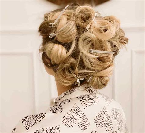 Effective Tips To Make Your Curls Last All Day AZ Hair