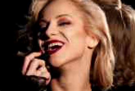 Oiled Dildo Show On The Bathroom Floor With Miss Daisy Diamond