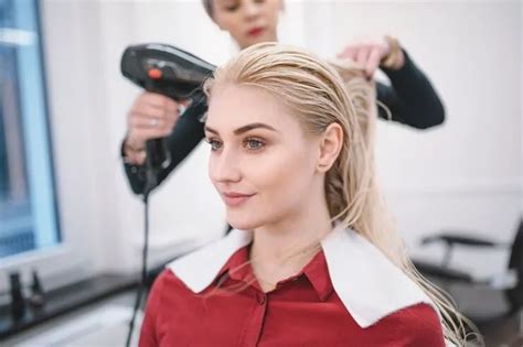 Місячний календар стрижок на травень 2024 року сприятливі та несприятливі дні Читайте на Ukr Net