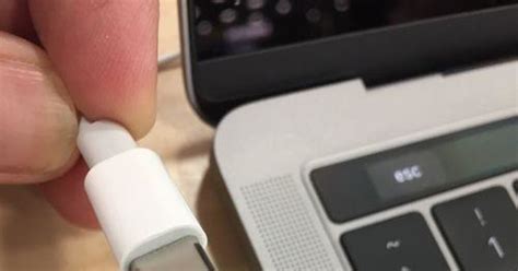 휴대전화 등 전자제품 충전단자 Usb C 타입 국가표준으로